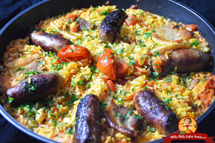 Recette de riz à la tomate et aux saucisses | Petits Plats Entre Amis