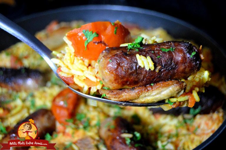 Recette de riz à la tomate et aux saucisses | Petits Plats Entre Amis