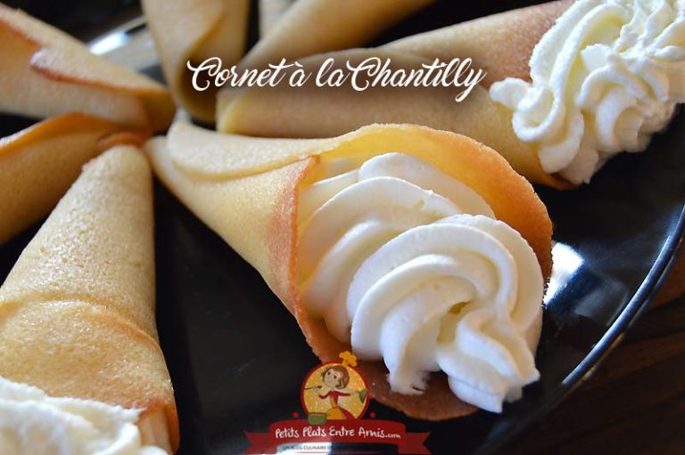 Cornet à la Chantilly : Le dessert léger et gourmand | Petits Plats ...